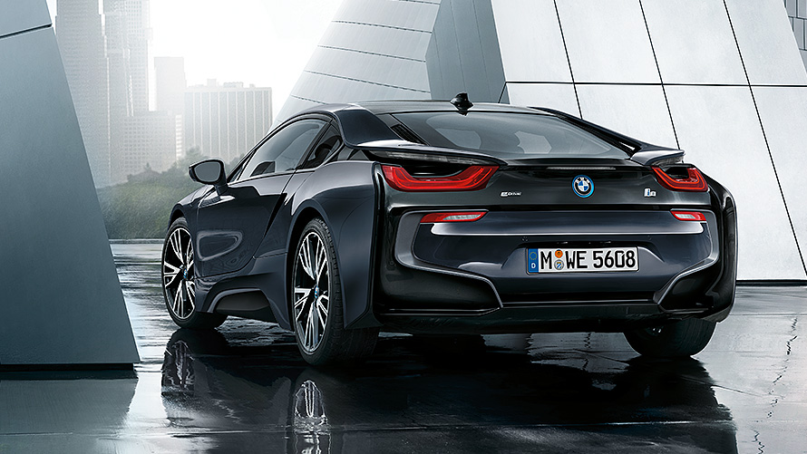 BMW i8 : Protonic Dark Silver Edition